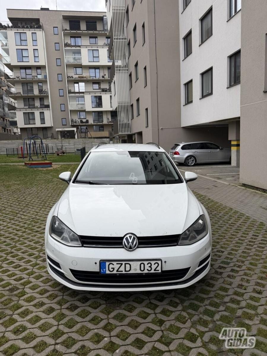 Balts Volkswagen Golf 2014 Viļņa, ar dzinēja tilpumu 1.40 L un nobraukumu 290 tūkst. km par 3700 €, foto 3 vietnē AUTOMOTO.COM.LV