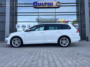 White Volkswagen Golf 2015 in Jekabpils, with an engine capacity of 2.00 L and mileage of 292 thousand km for 11300 €, photo 7 on AUTOMOTO.COM.LV