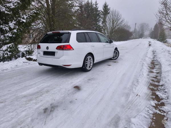 Balts Volkswagen Golf 2015 Kauņa, ar dzinēja tilpumu 2.00 L un nobraukumu 304 tūkst. km par 7999 €, foto 3 vietnē AUTOMOTO.COM.LV