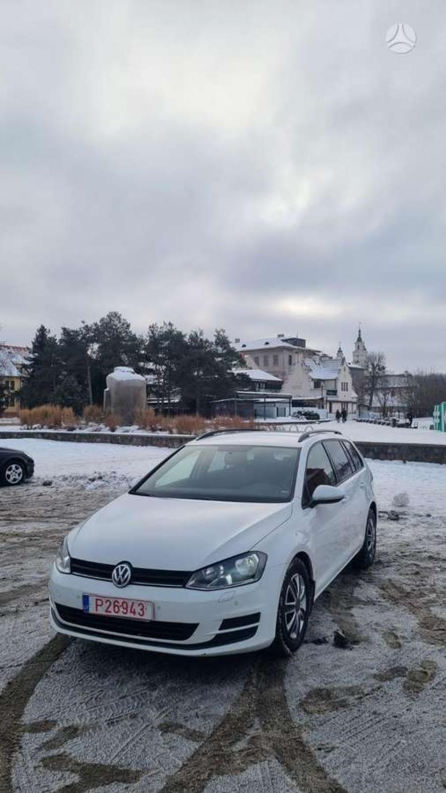 White Volkswagen Golf 2015 in Kaunas, with an engine capacity of 1.60 L and mileage of 330 thousand km for 6300 €, photo 9 on AUTOMOTO.COM.LV