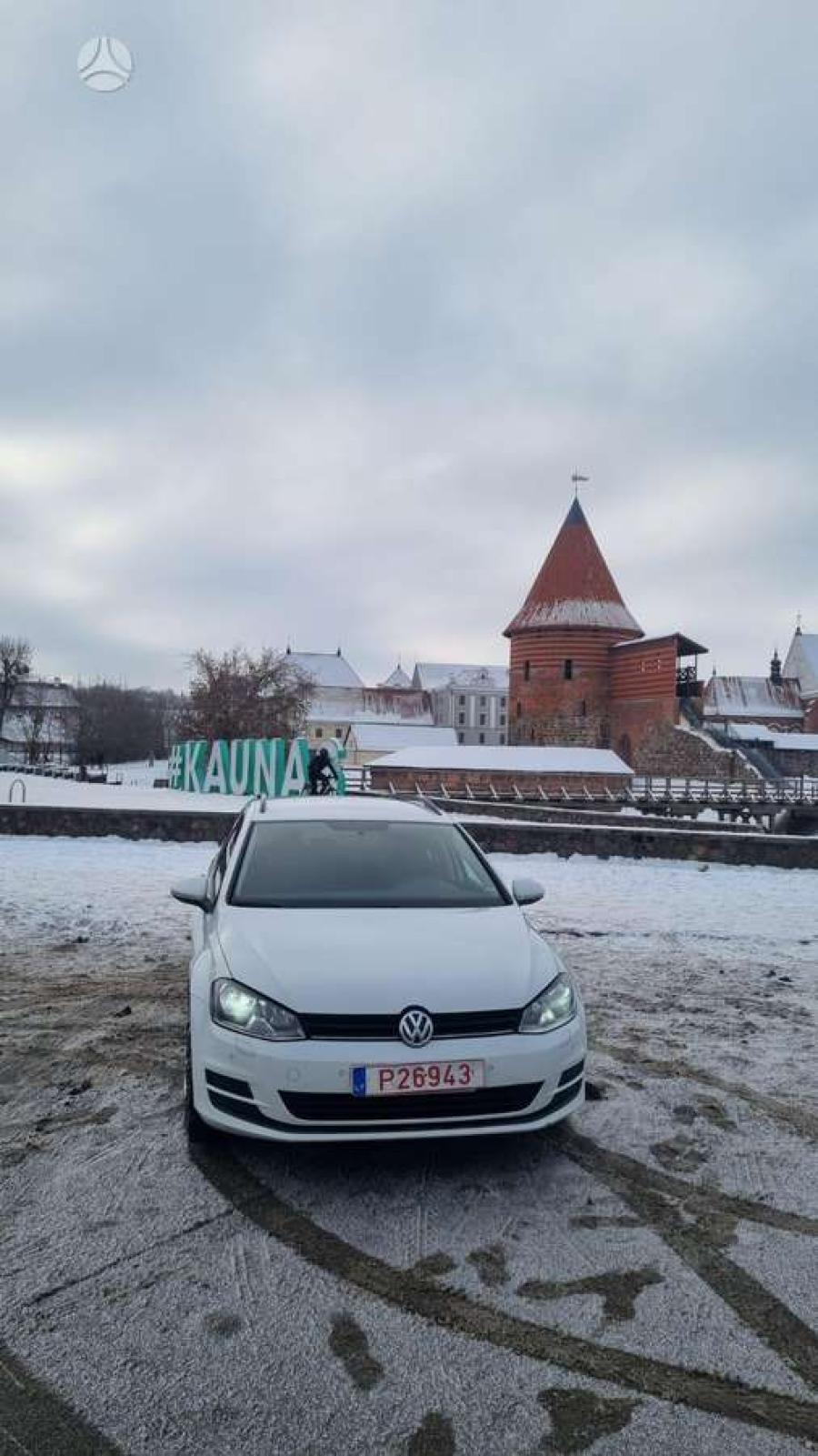 White Volkswagen Golf 2015 in Kaunas, with an engine capacity of 1.60 L and mileage of 330 thousand km for 6300 €, photo 10 on AUTOMOTO.COM.LV