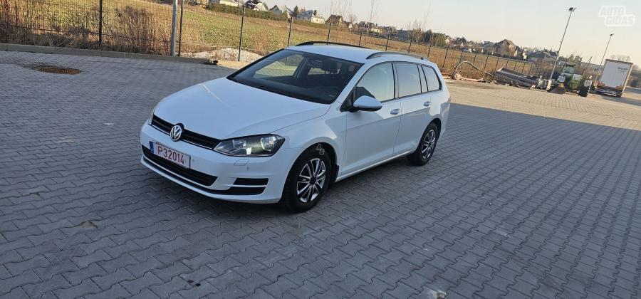 White Volkswagen Golf 2015 in Kaunas, with an engine capacity of 1.60 L and mileage of 330 thousand km for 6600 €, photo 2 on AUTOMOTO.COM.LV