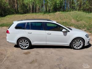 White Volkswagen Golf 2015 in Vilnius, with an engine capacity of 1.60 L and mileage of 191 thousand km for 6000 €, photo 7 on AUTOMOTO.COM.LV