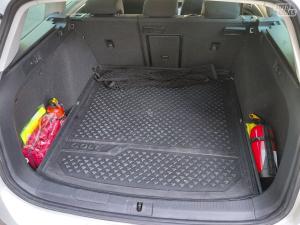 White Volkswagen Golf 2015 in Vilnius, with an engine capacity of 1.60 L and mileage of 191 thousand km for 6000 €, photo 14 on AUTOMOTO.COM.LV