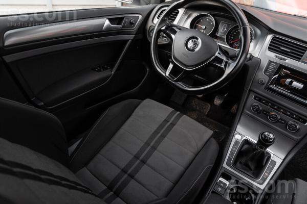 Balts Volkswagen Golf 2015 Rīga, ar dzinēja tilpumu 1.60 L un nobraukumu 230 tūkst. km par 6500 €, foto 6 vietnē AUTOMOTO.COM.LV