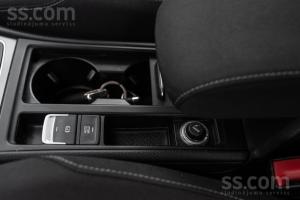 Balts Volkswagen Golf 2015 Rīga, ar dzinēja tilpumu 1.60 L un nobraukumu 230 tūkst. km par 6500 €, foto 17 vietnē AUTOMOTO.COM.LV