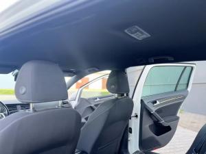 White Volkswagen Golf 2015 in Jekabpils, with an engine capacity of 2.00 L and mileage of 292 thousand km for 9500 €, photo 20 on AUTOMOTO.COM.LV
