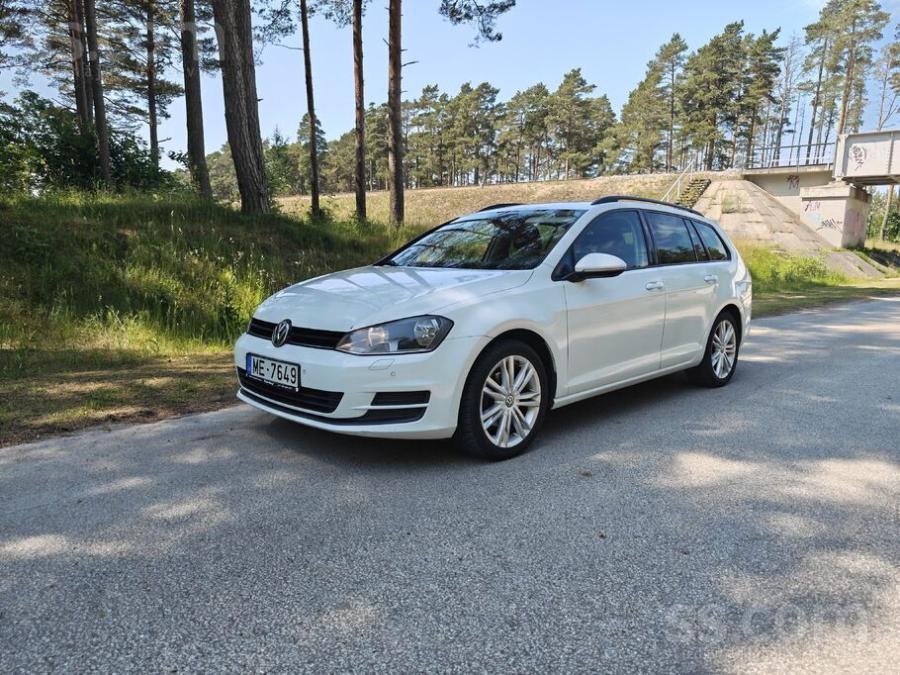 Balts Volkswagen Golf 2015 Ventspils, ar dzinēja tilpumu 2.00 L un nobraukumu 383 tūkst. km par 2995 €, foto 1 vietnē AUTOMOTO.COM.LV