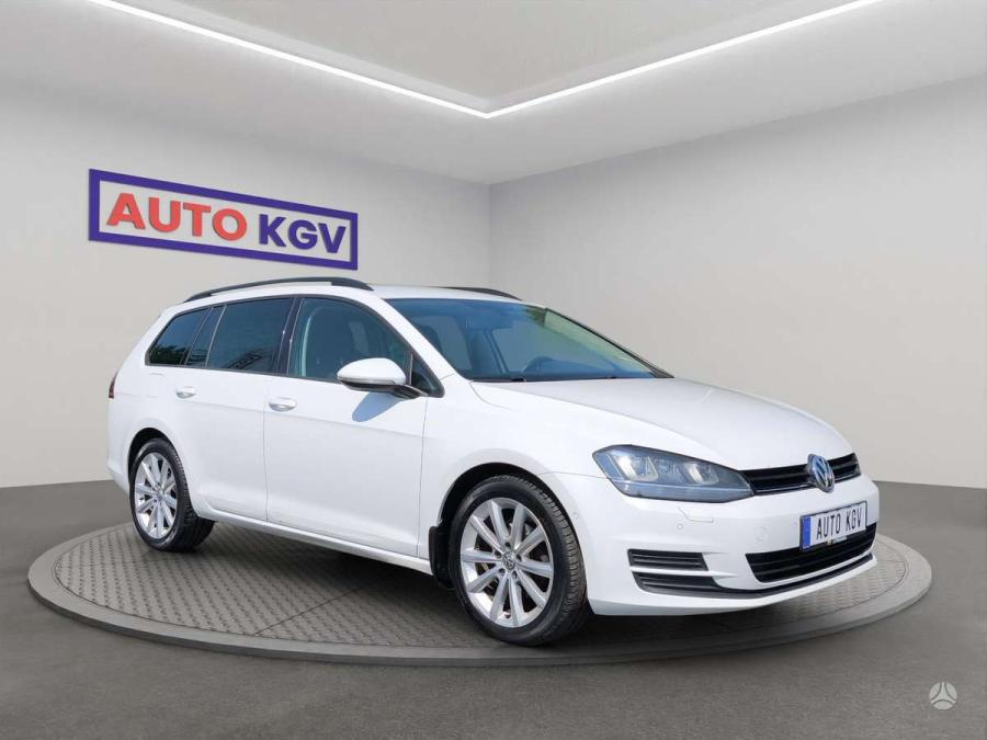 White Volkswagen Golf 2015 in Vilnius, with an engine capacity of 1.60 L and mileage of 193 thousand km for 7299 €, photo 8 on AUTOMOTO.COM.LV
