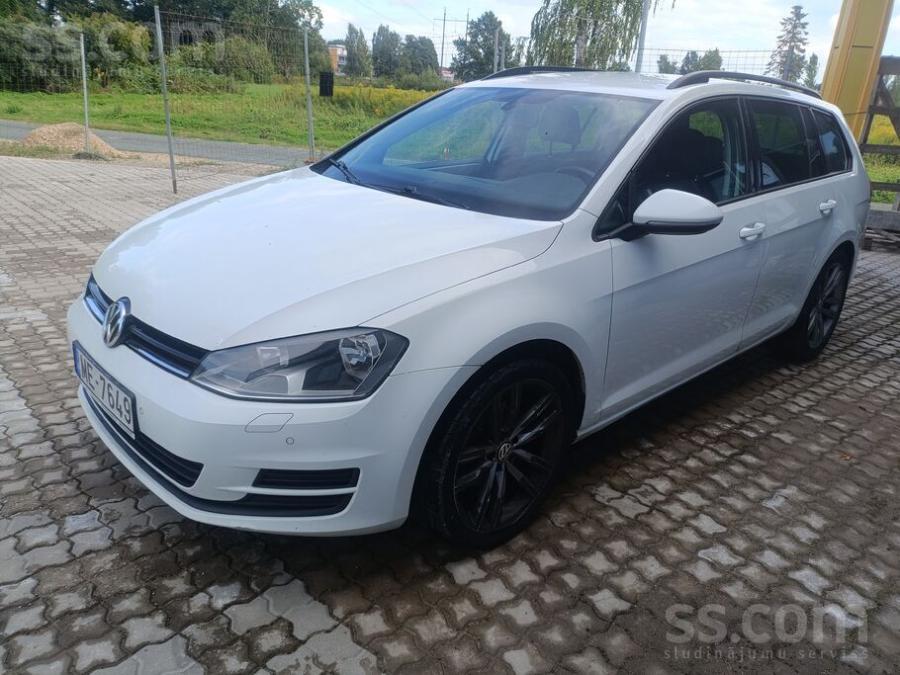 Balts Volkswagen Golf 2015 Rīga, ar dzinēja tilpumu 2.00 L un nobraukumu 386 tūkst. km par 5700 €, foto 3 vietnē AUTOMOTO.COM.LV