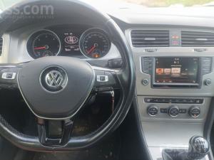 Balts Volkswagen Golf 2015 Rīga, ar dzinēja tilpumu 2.00 L un nobraukumu 386 tūkst. km par 5700 €, foto 9 vietnē AUTOMOTO.COM.LV