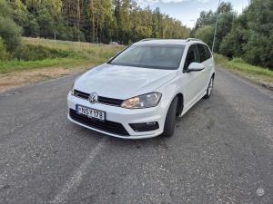 White Volkswagen Golf 2015 in Vilnius, with an engine capacity of 1.60 L and mileage of 264 thousand km for 7000 €, photo 3 on AUTOMOTO.COM.LV