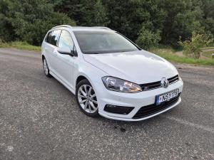 White Volkswagen Golf 2015 in Vilnius, with an engine capacity of 1.60 L and mileage of 264 thousand km for 7000 €, photo 4 on AUTOMOTO.COM.LV
