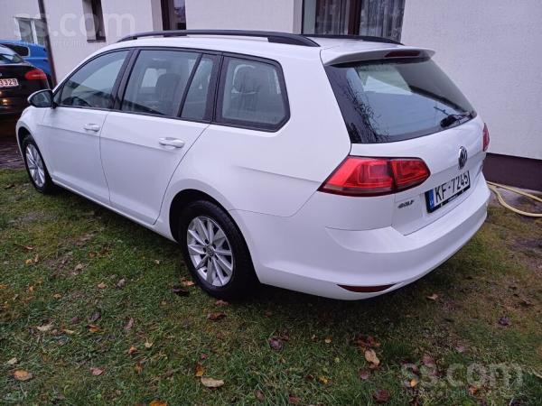 White Volkswagen Golf 2016 in Riga, with an engine capacity of 1.60 L and mileage of 198 thousand km for 5950 €, photo 5 on AUTOMOTO.COM.LV