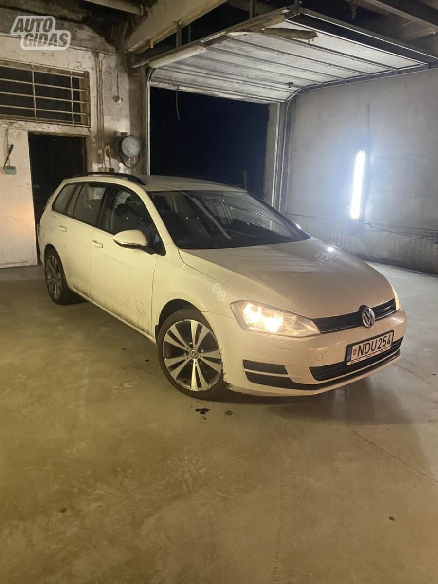 White Volkswagen Golf 2016 in Panevezys, with an engine capacity of 1.20 L and mileage of 164 thousand km for 3350 €, photo 2 on AUTOMOTO.COM.LV