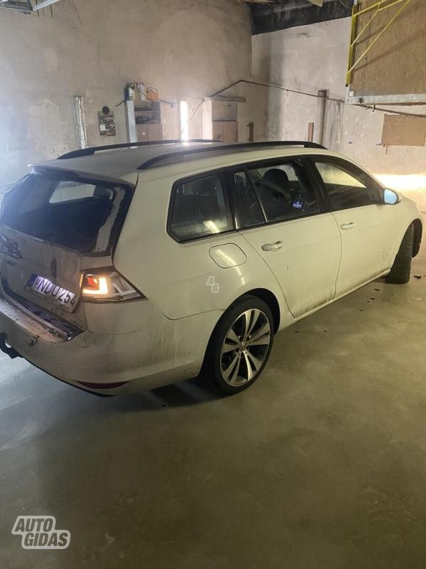 Balts Volkswagen Golf 2016 Panevēža, ar dzinēja tilpumu 1.20 L un nobraukumu 164 tūkst. km par 3350 €, foto 3 vietnē AUTOMOTO.COM.LV