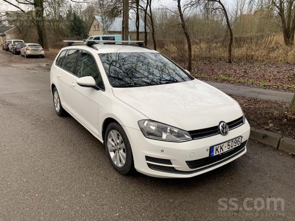 White Volkswagen Golf 2016 in Riga, with an engine capacity of 1.60 L and mileage of 231 thousand km for 4500 €, photo 2 on AUTOMOTO.COM.LV