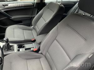 Balts Volkswagen Golf 2016 Rīga, ar dzinēja tilpumu 1.60 L un nobraukumu 231 tūkst. km par 4500 €, foto 4 vietnē AUTOMOTO.COM.LV