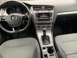 Balts Volkswagen Golf 2016 Rīga, ar dzinēja tilpumu 1.60 L un nobraukumu 231 tūkst. km par 4500 €, foto 9 vietnē AUTOMOTO.COM.LV