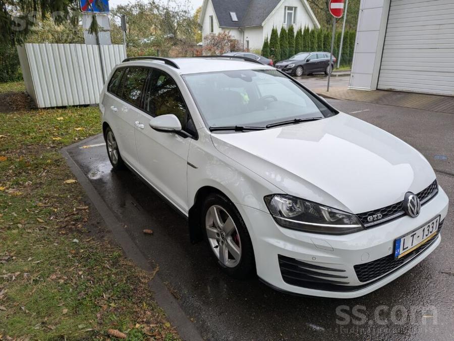 Balts Volkswagen Golf 2016 Rīga, ar dzinēja tilpumu 2.00 L un nobraukumu 215 tūkst. km par 7800 €, foto 4 vietnē AUTOMOTO.COM.LV