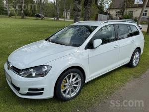 White Volkswagen Golf 2016 in Riga, with an engine capacity of 1.60 L and mileage of 280 thousand km for 8800 €, photo 5 on AUTOMOTO.COM.LV