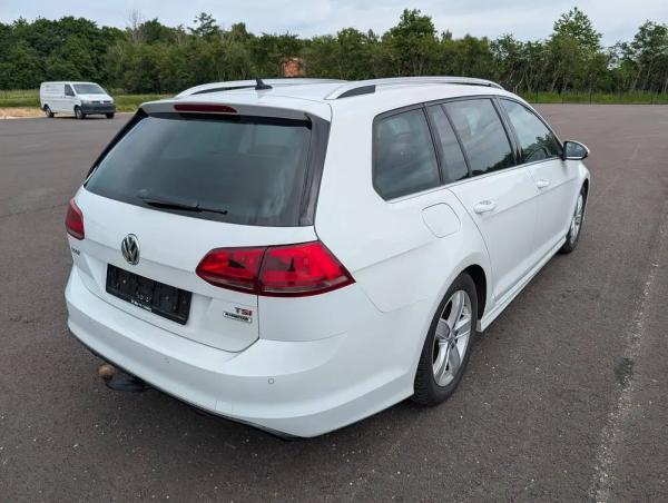 Balts Volkswagen Golf 2016 Jūrmala, ar dzinēja tilpumu 1.40 L un nobraukumu 262 tūkst. km par 8950 €, foto 2 vietnē AUTOMOTO.COM.LV