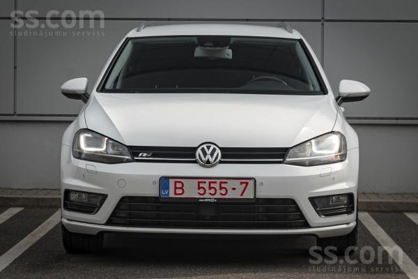 White Volkswagen Golf 2016 in Riga, with an engine capacity of 2.00 L and mileage of 213 thousand km for 9995 €, photo 2 on AUTOMOTO.COM.LV