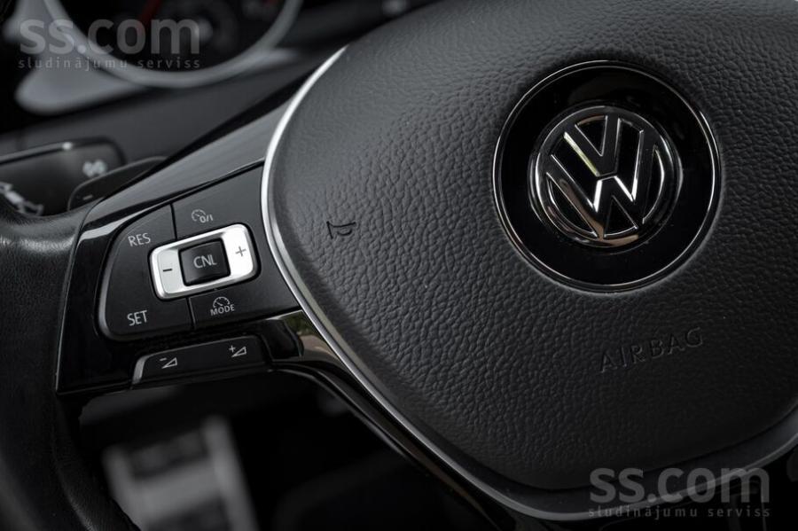 Balts Volkswagen Golf 2016 Rīga, ar dzinēja tilpumu 2.00 L un nobraukumu 213 tūkst. km par 9995 €, foto 20 vietnē AUTOMOTO.COM.LV