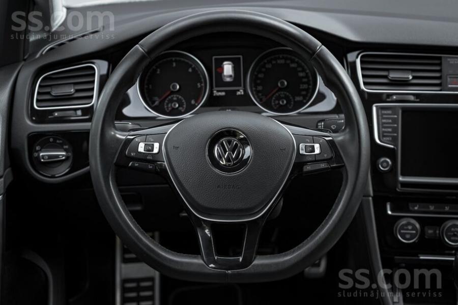 Balts Volkswagen Golf 2016 Rīga, ar dzinēja tilpumu 2.00 L un nobraukumu 213 tūkst. km par 9995 €, foto 21 vietnē AUTOMOTO.COM.LV