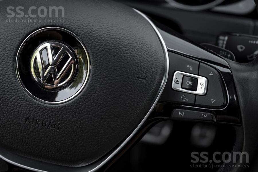 Balts Volkswagen Golf 2016 Rīga, ar dzinēja tilpumu 2.00 L un nobraukumu 213 tūkst. km par 9995 €, foto 22 vietnē AUTOMOTO.COM.LV