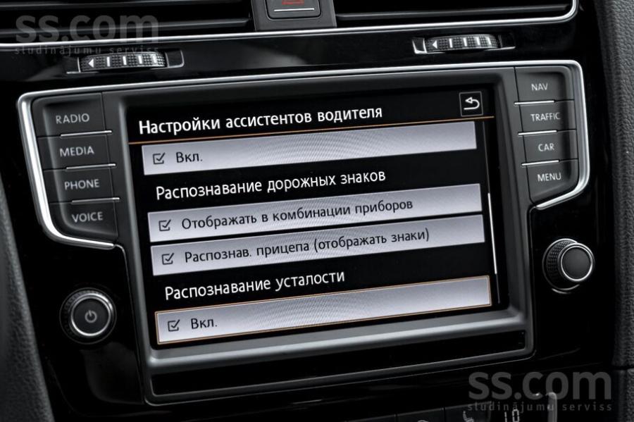 Balts Volkswagen Golf 2016 Rīga, ar dzinēja tilpumu 2.00 L un nobraukumu 213 tūkst. km par 9995 €, foto 27 vietnē AUTOMOTO.COM.LV