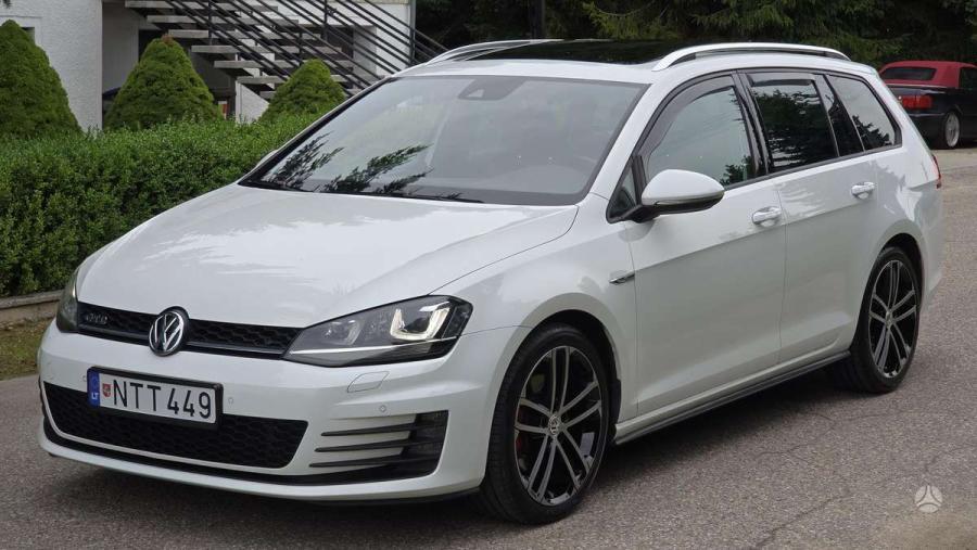 White Volkswagen Golf 2016 in Raseiniai, with an engine capacity of 1.97 L and mileage of 236 thousand km for 9990 €, photo 6 on AUTOMOTO.COM.LV
