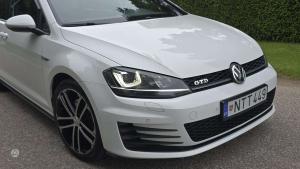 White Volkswagen Golf 2016 in Raseiniai, with an engine capacity of 1.97 L and mileage of 236 thousand km for 9990 €, photo 12 on AUTOMOTO.COM.LV