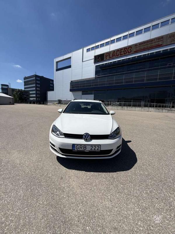 White Volkswagen Golf 2016 in Vilnius, with an engine capacity of 1.80 L and mileage of 116 thousand km for 6950 €, photo 3 on AUTOMOTO.COM.LV