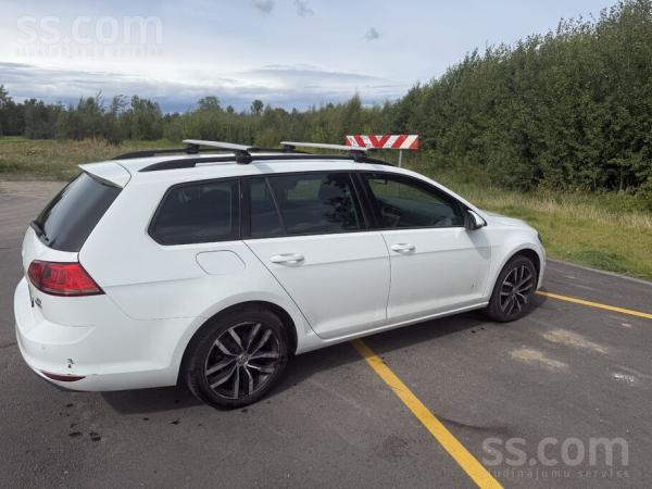 White Volkswagen Golf 2016 in Riga, with an engine capacity of 1.40 L and mileage of 262 thousand km for 5200 €, photo 3 on AUTOMOTO.COM.LV