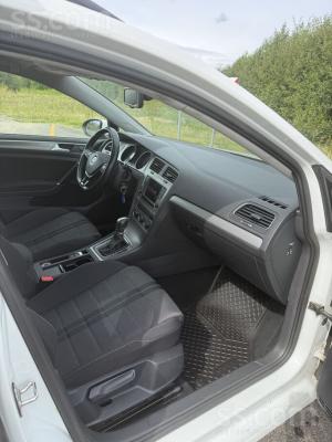 White Volkswagen Golf 2016 in Riga, with an engine capacity of 1.40 L and mileage of 262 thousand km for 5200 €, photo 6 on AUTOMOTO.COM.LV
