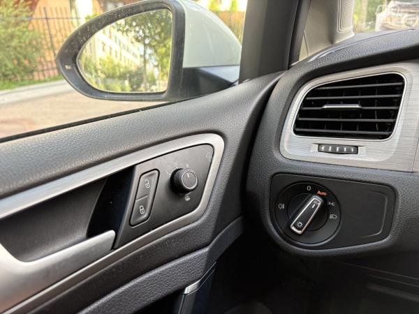 Balts Volkswagen Golf 2016 Viļņa, ar dzinēja tilpumu 1.40 L un nobraukumu 196 tūkst. km par 7190 €, foto 9 vietnē AUTOMOTO.COM.LV