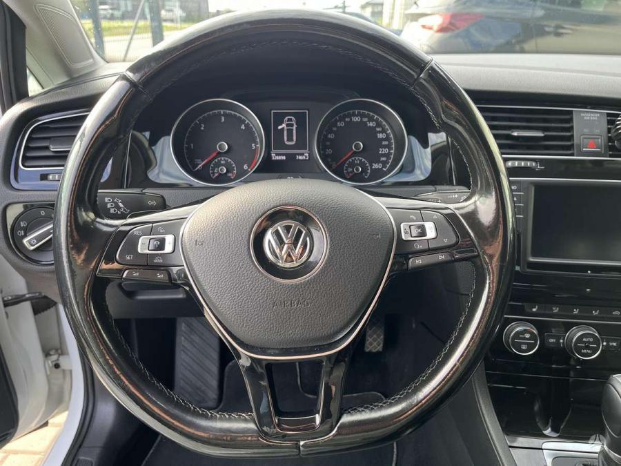 Balts Volkswagen Golf 2016 Kauņa, ar dzinēja tilpumu 1.97 L un nobraukumu 329 tūkst. km par 7500 €, foto 15 vietnē AUTOMOTO.COM.LV