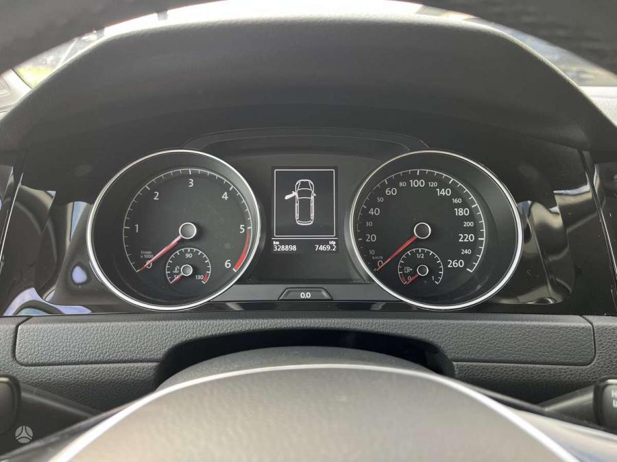 Balts Volkswagen Golf 2016 Kauņa, ar dzinēja tilpumu 1.97 L un nobraukumu 329 tūkst. km par 7500 €, foto 16 vietnē AUTOMOTO.COM.LV