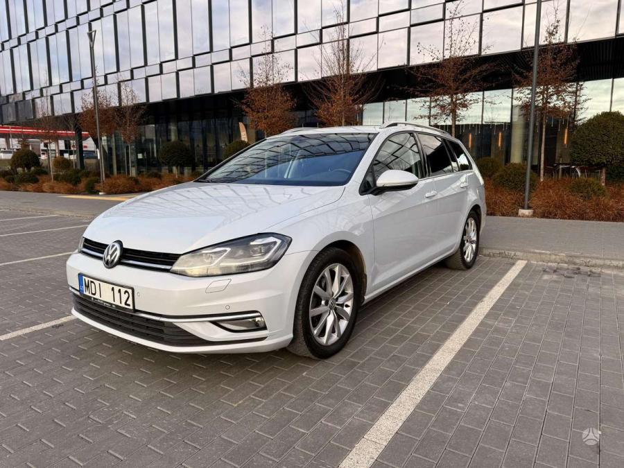 Balts Volkswagen Golf 2017 Viļņa, ar dzinēja tilpumu 1.40 L un nobraukumu 96 tūkst. km par 12400 €, foto 3 vietnē AUTOMOTO.COM.LV