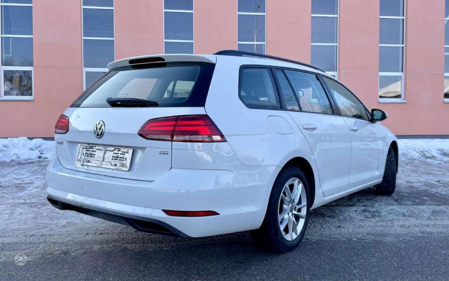 Balts Volkswagen Golf 2017 Kauņa, ar dzinēja tilpumu 1.60 L un nobraukumu 215 tūkst. km par 7450 €, foto 6 vietnē AUTOMOTO.COM.LV