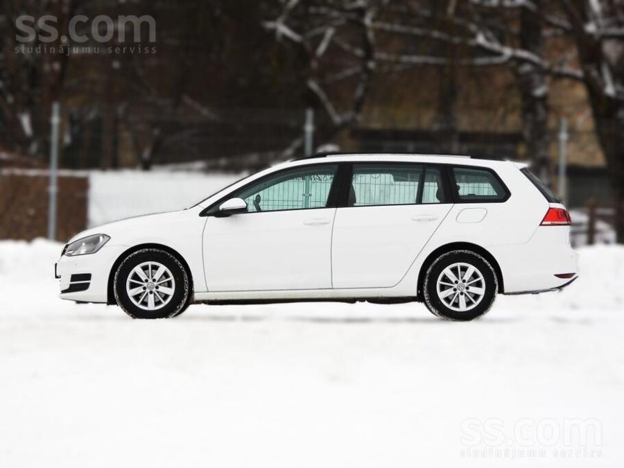 White Volkswagen Golf 2017 in Riga, with an engine capacity of 1.60 L and mileage of 234 thousand km for 8700 €, photo 4 on AUTOMOTO.COM.LV
