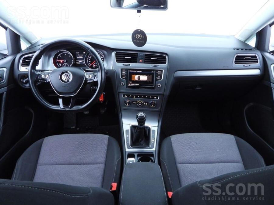 White Volkswagen Golf 2017 in Riga, with an engine capacity of 1.60 L and mileage of 234 thousand km for 8700 €, photo 14 on AUTOMOTO.COM.LV