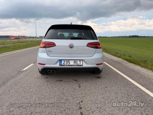 White Volkswagen Golf 2017 in Tallinn, with an engine capacity of 2.00 L and mileage of 225 thousand km for 17000 €, photo 4 on AUTOMOTO.COM.LV