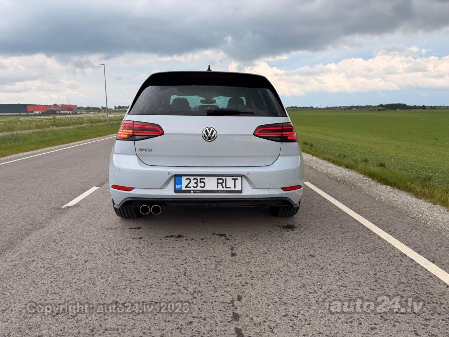 White Volkswagen Golf 2017 in Tallinn, with an engine capacity of 2.00 L and mileage of 225 thousand km for 17000 €, photo 4 on AUTOMOTO.COM.LV