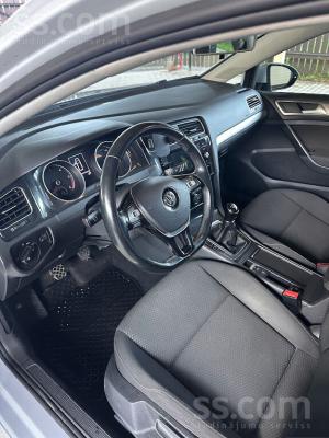 Balts Volkswagen Golf 2017 Rīga, ar dzinēja tilpumu 1.60 L un nobraukumu 184 tūkst. km par 8500 €, foto 5 vietnē AUTOMOTO.COM.LV