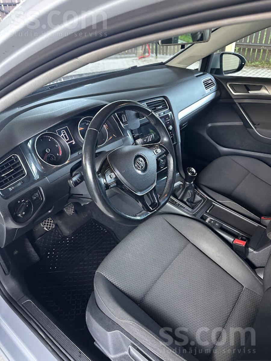 Balts Volkswagen Golf 2017 Rīga, ar dzinēja tilpumu 1.60 L un nobraukumu 184 tūkst. km par 8500 €, foto 5 vietnē AUTOMOTO.COM.LV