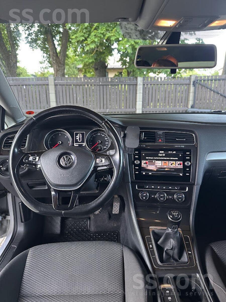 Balts Volkswagen Golf 2017 Rīga, ar dzinēja tilpumu 1.60 L un nobraukumu 184 tūkst. km par 8500 €, foto 6 vietnē AUTOMOTO.COM.LV