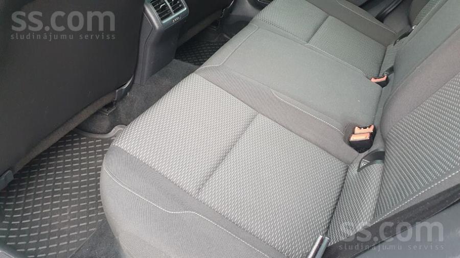 Balts Volkswagen Golf 2017 Dobele, ar dzinēja tilpumu 1.40 L un nobraukumu 227 tūkst. km par 7800 €, foto 16 vietnē AUTOMOTO.COM.LV