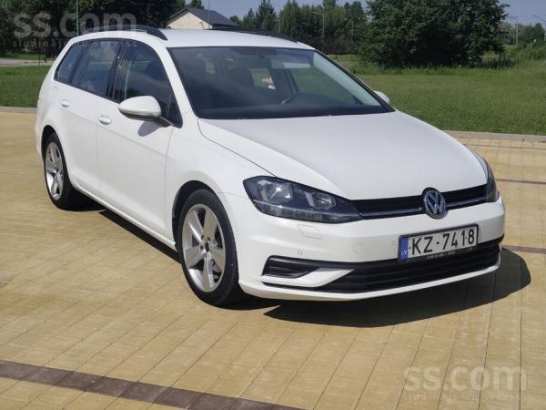 White Volkswagen Golf 2017 in Riga, with an engine capacity of 1.60 L and mileage of 253 thousand km for 7000 €, photo 10 on AUTOMOTO.COM.LV